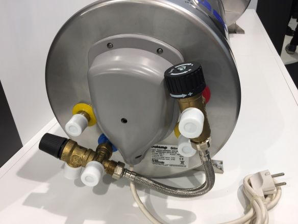 isotherm Isotemp Basic 24 Warmwasser Boiler inkl. Mischventil und 230 ...