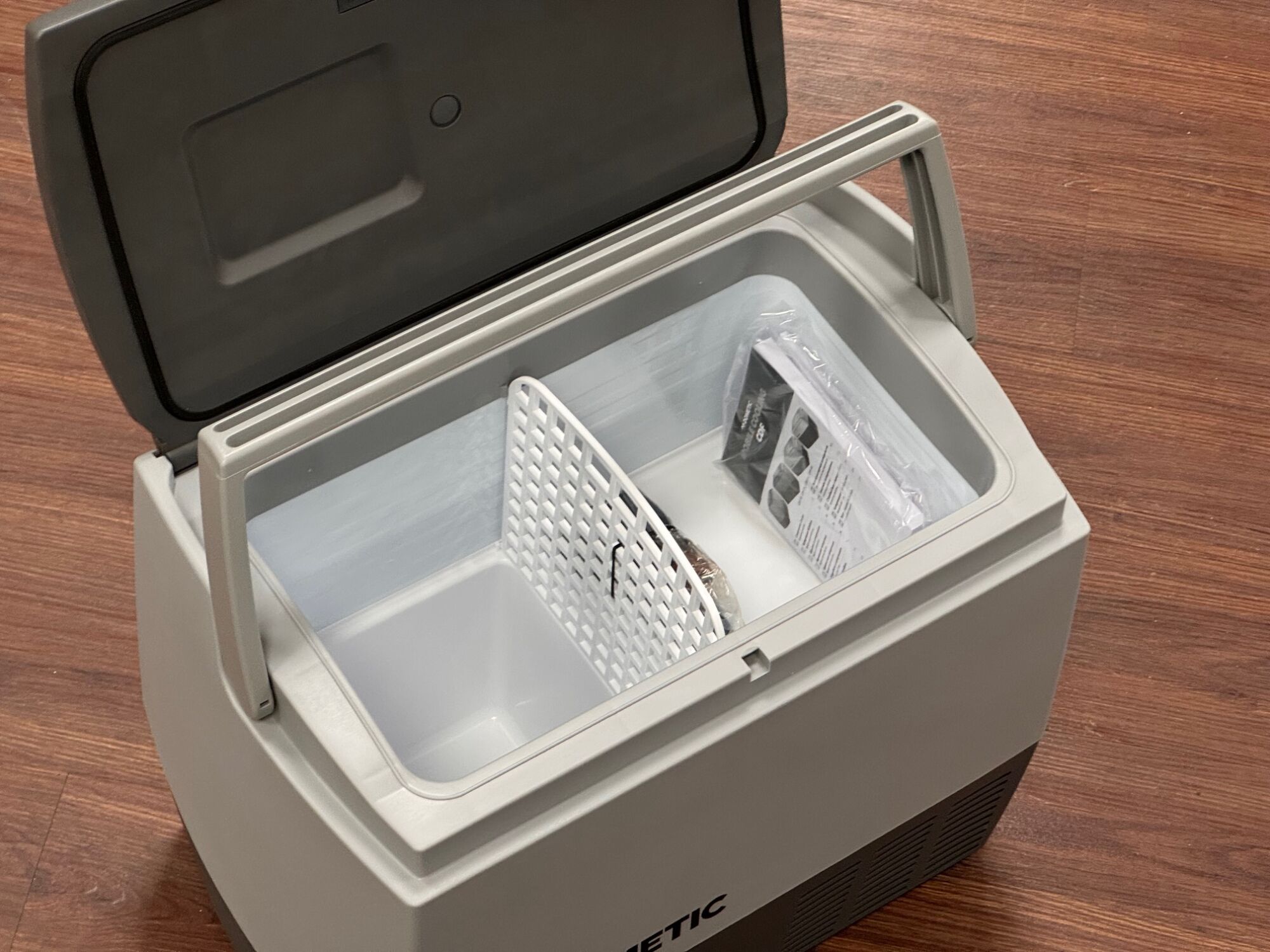 Dometic CDF 18 Kompressorkühlbox - vom Familienbetrieb Marine-Sales