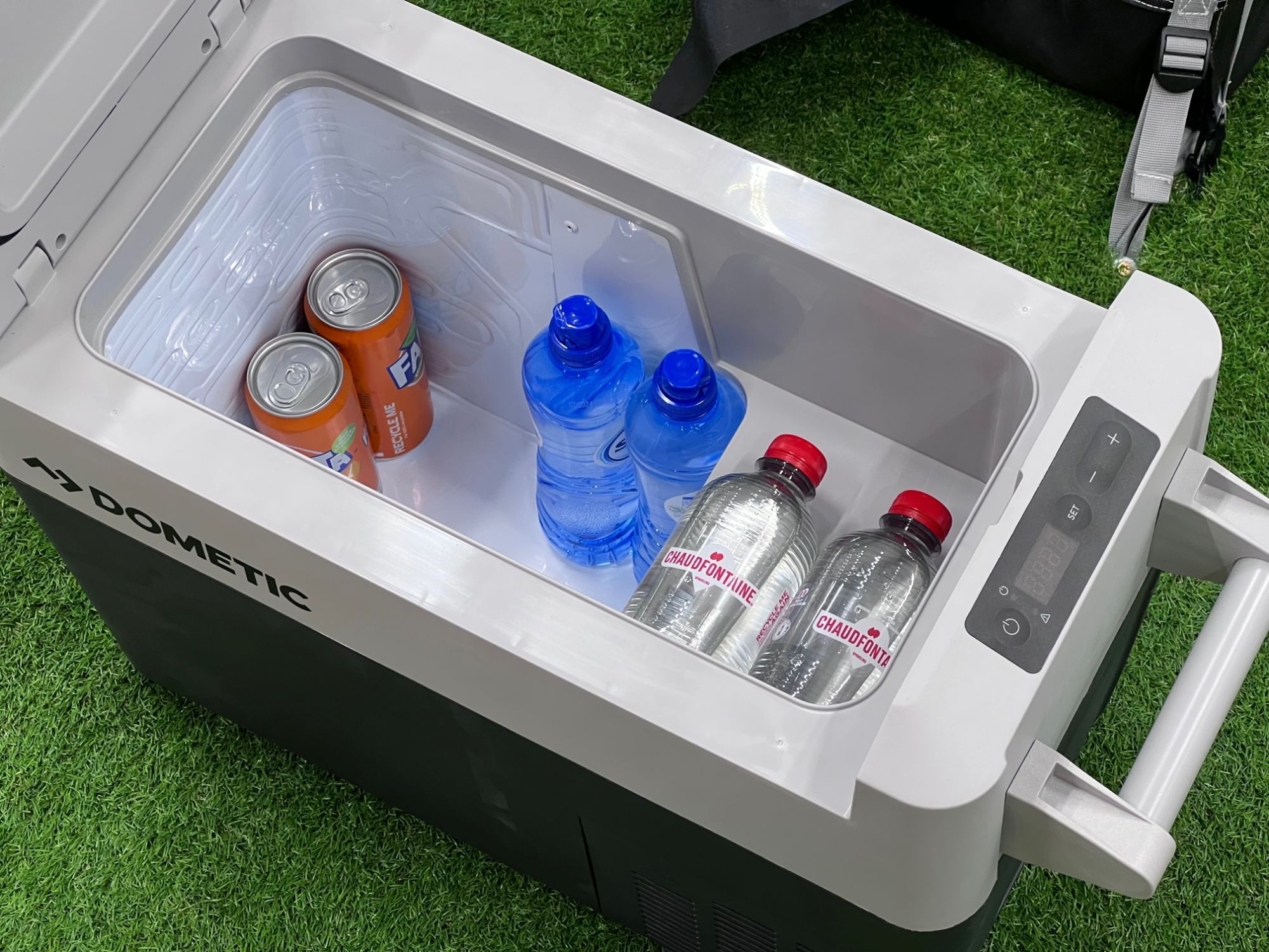 Dometic CFF 20 Kompressorkühlbox vom Familienbetrieb Marine-Sales