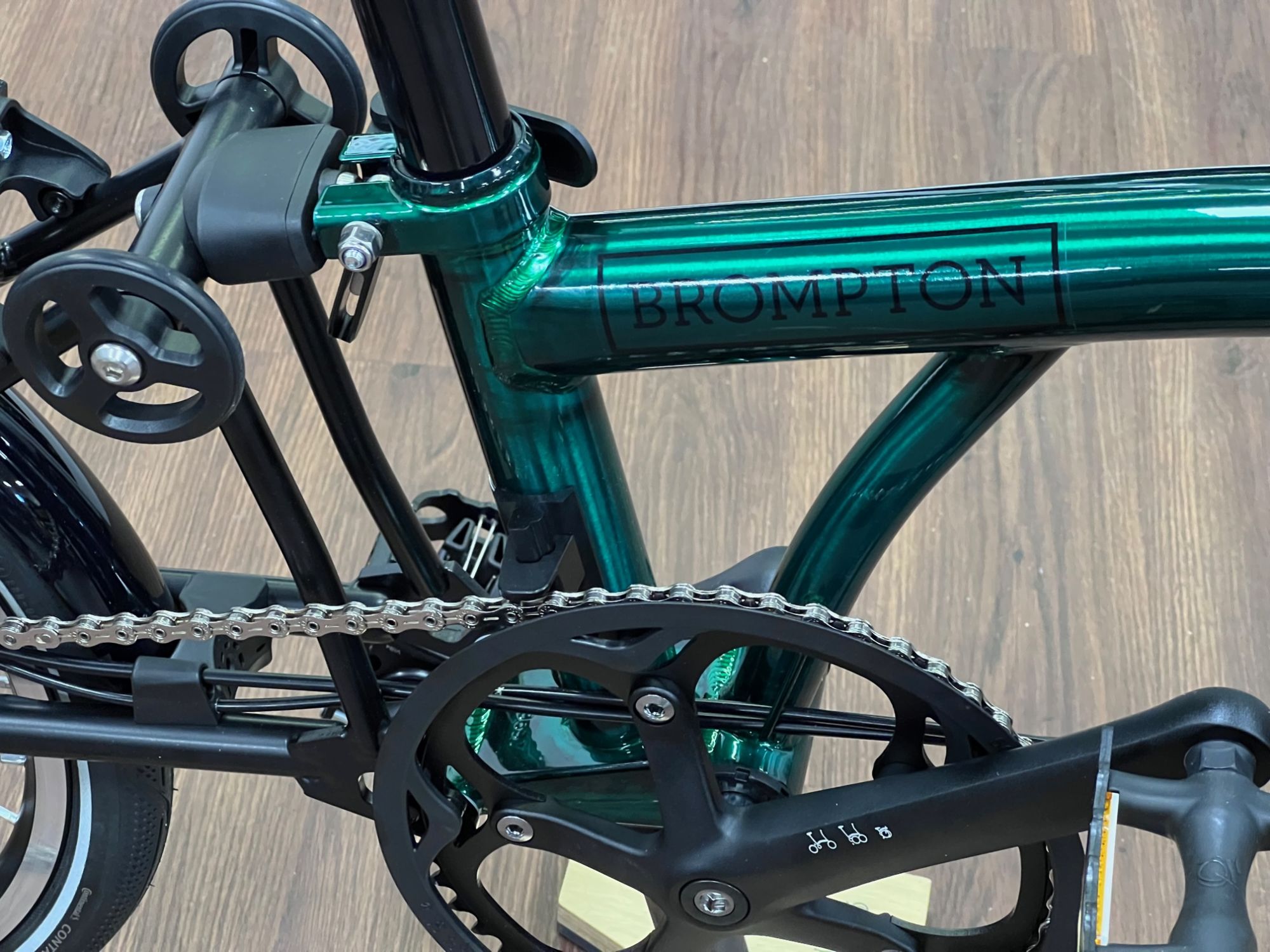 Brompton P Line 4-Gang Emerald Green Lacquer Hoher Lenker Marine-Sales