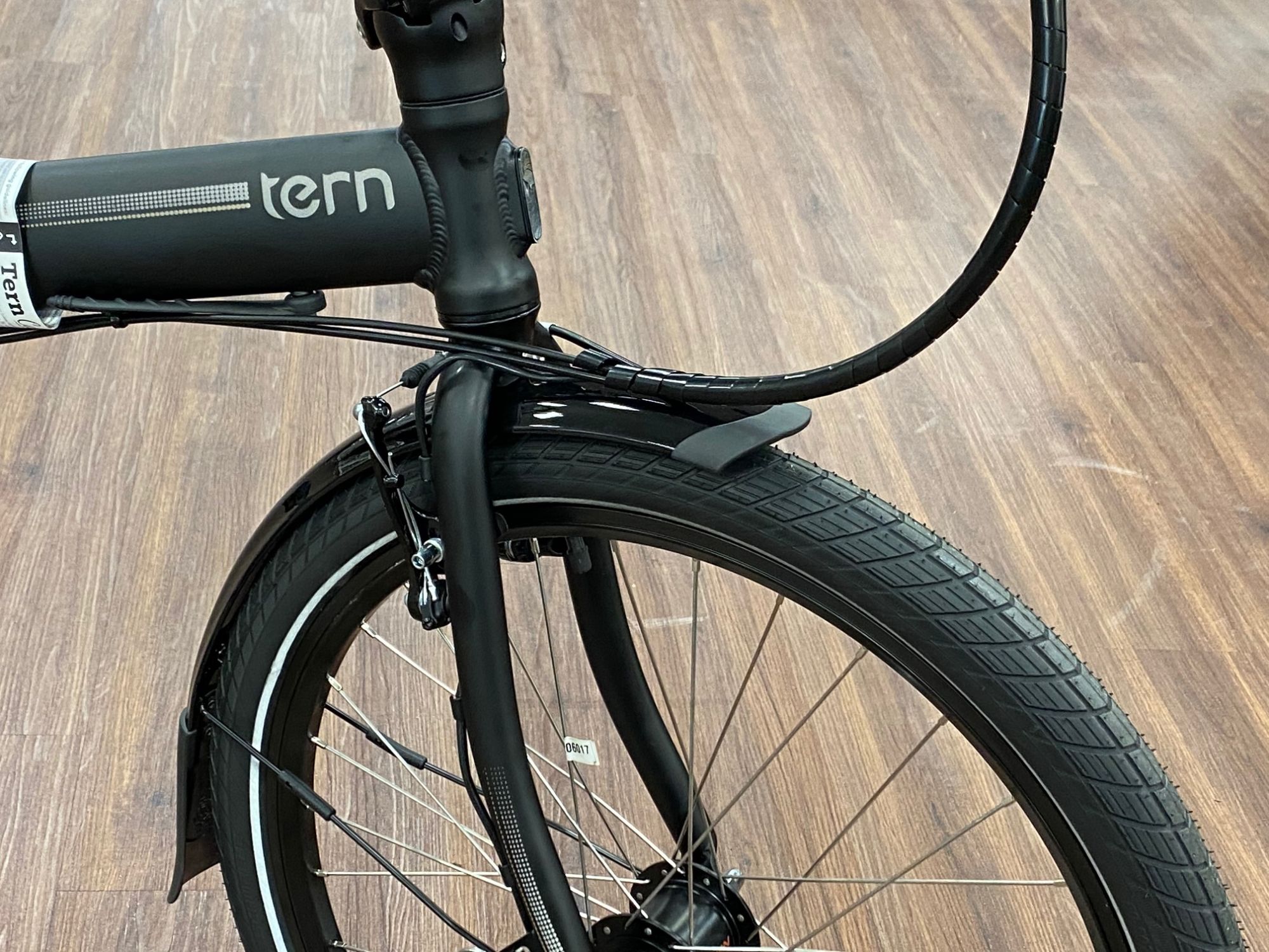 Tern Node D7i Licht Schwarz Black Friday Faltrad Klapprad