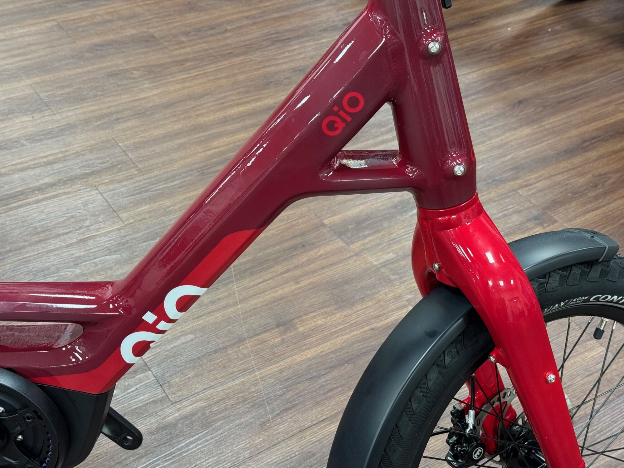 QiO EINS AP-5R Pinot Line Rot Glänzend Kompaktrad - Pedelec